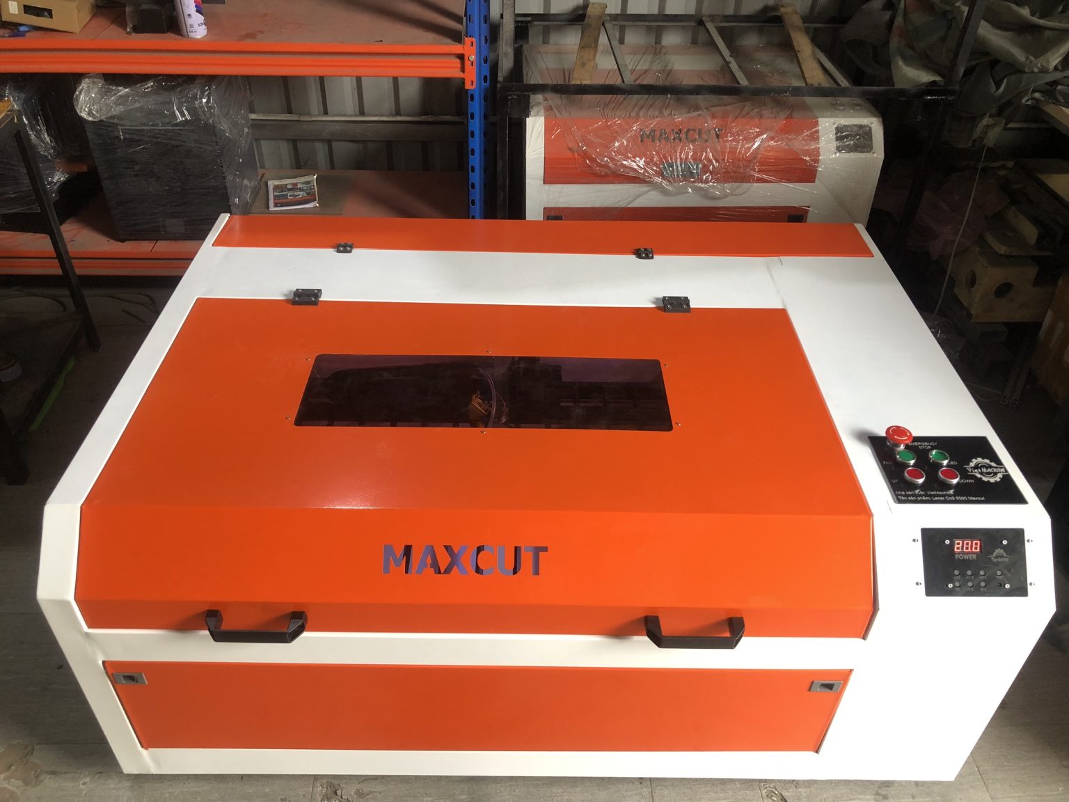 Máy cắt khắc laser CO2 6090 Maxcut giá cạnh tranh | Việt Machine